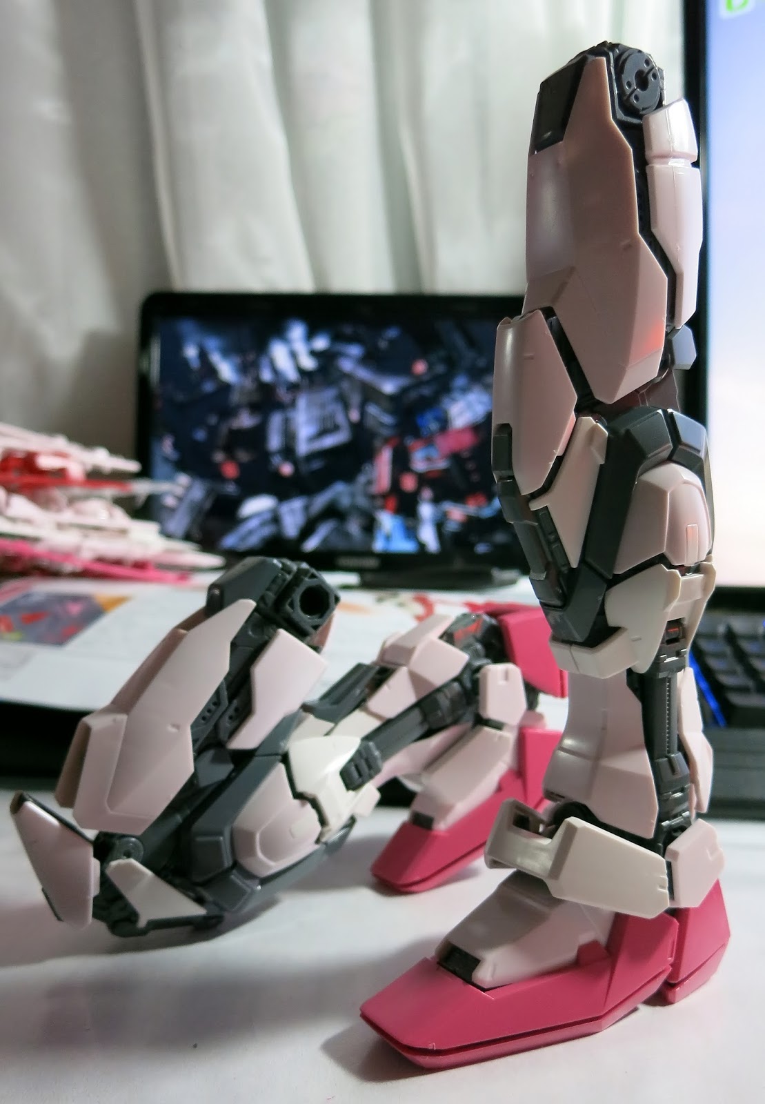 Seven6398 ver.2: PG Strike Rouge