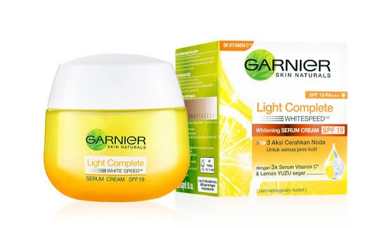 Review Garnier Light Complete Day Cream Review Garnier Light Complete Day Cream