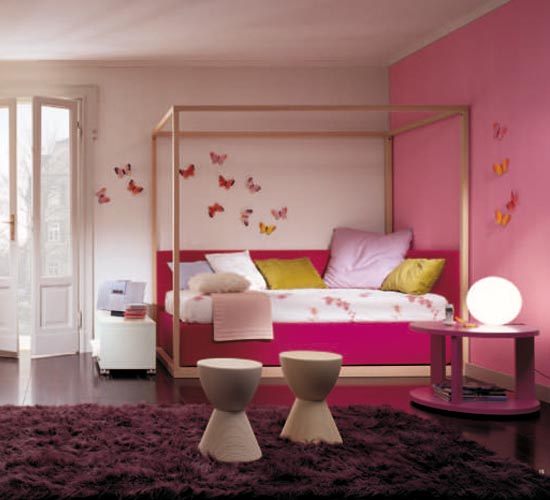moderno dormitorios: Habitacion color rosa para niñas diseño de ...