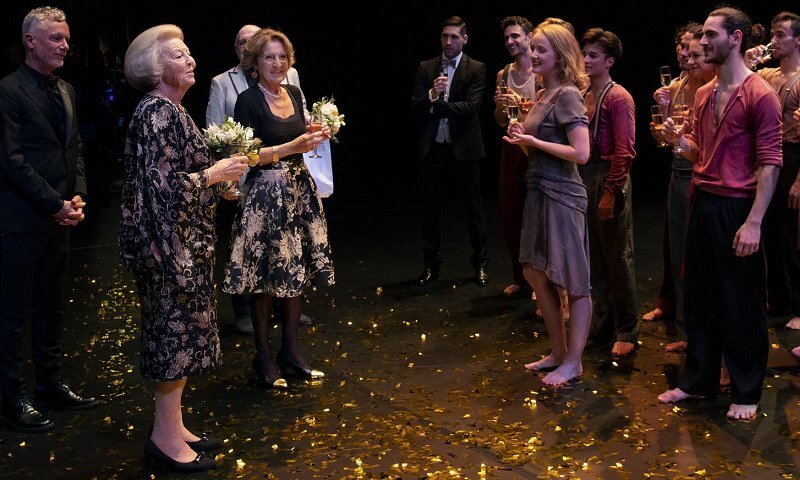 Princess Beatrix and Princess Margriet attended anniversary performance ...