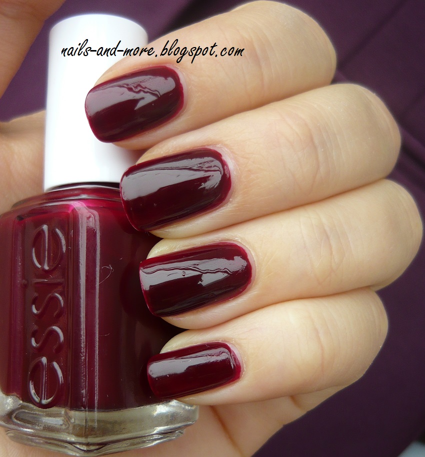 Girl stuff: Essie - Berry hard