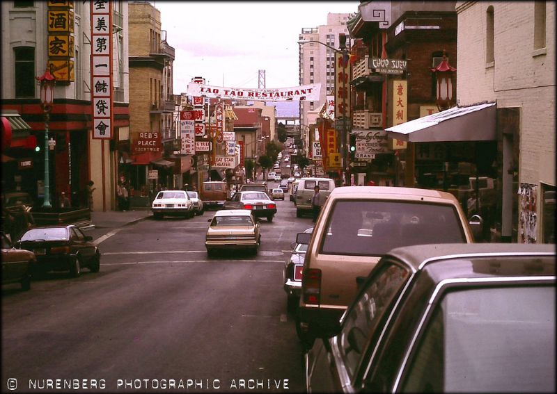 33 Beautiful Color Snapshots That Capture Street Scenes of San ...