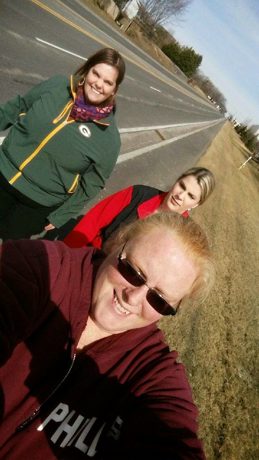 Smiles and Sass: Turn a working lunch into a walking lunch!