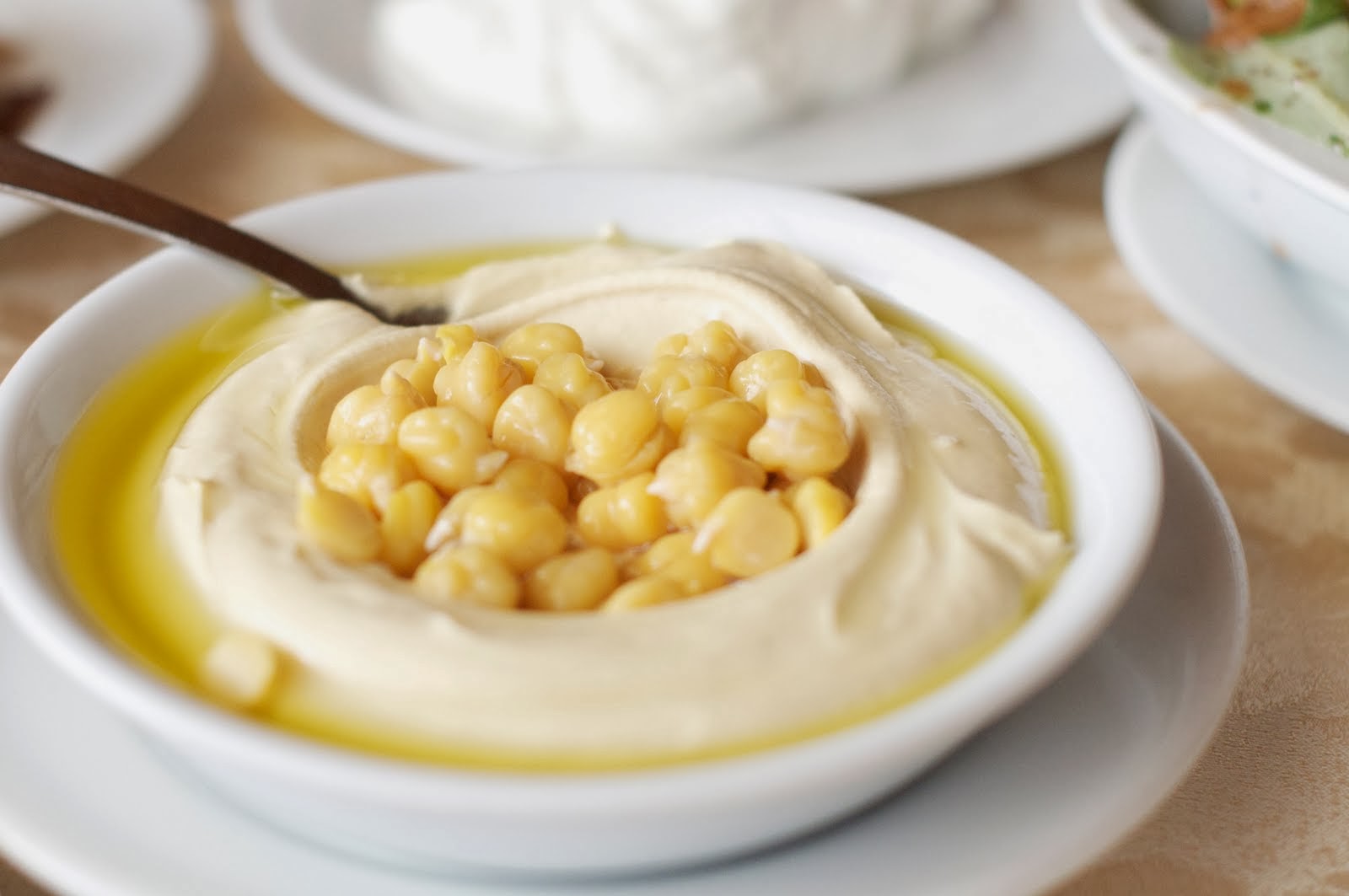 Lebanese Food: Hummus! What is Hummus and how to make it?
