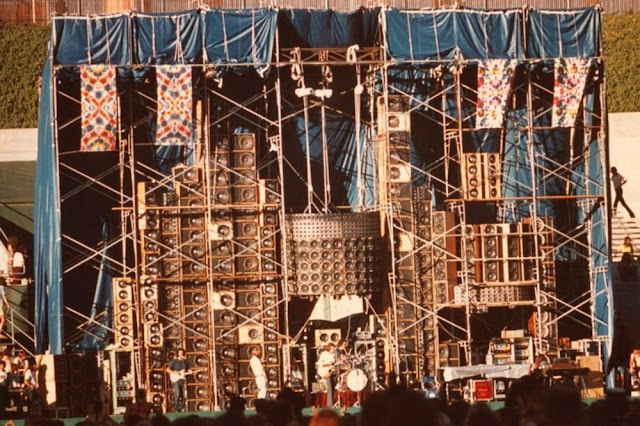 20 Amazing Vintage Photos of the Grateful Dead’s Wall of Sound, 1974 ...