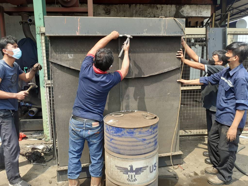 SERVICE RADIATOR GENSET PANGGILAN | Service Genset