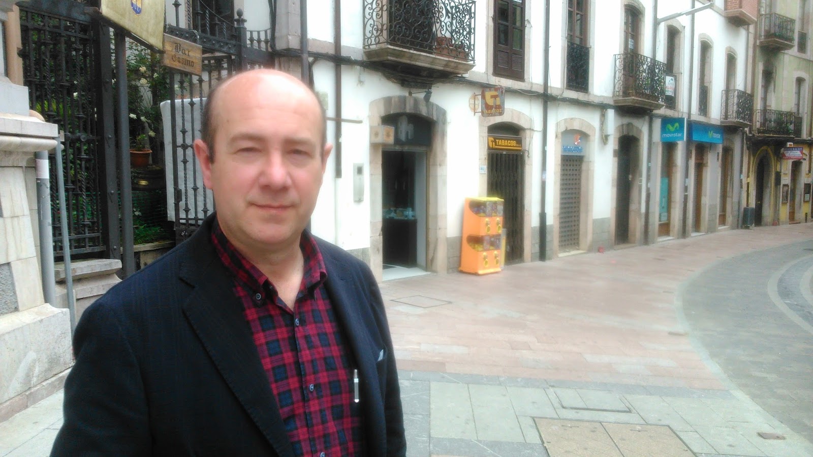 LLANES, MIS PERSONAJES FAVORITOS: JOSÉ LUIS BATALLA BUSTILLO, ARQUITECTU