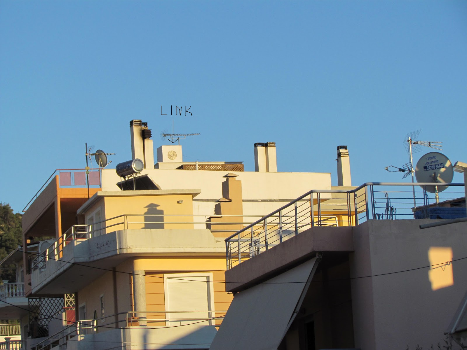 ΚΕΡΑΙΕΣ ΚΙΝΗΤΗΣ ΤΗΛΕΦΩΝΙΑΣ. ΠΡΟΣΟΧΗ KIΝΔΥΝΟΙ ΑΚΤΙΝΟΒΟΛΙΑΣ ΒΙΟΛΟΓΙΚΕΣ ...