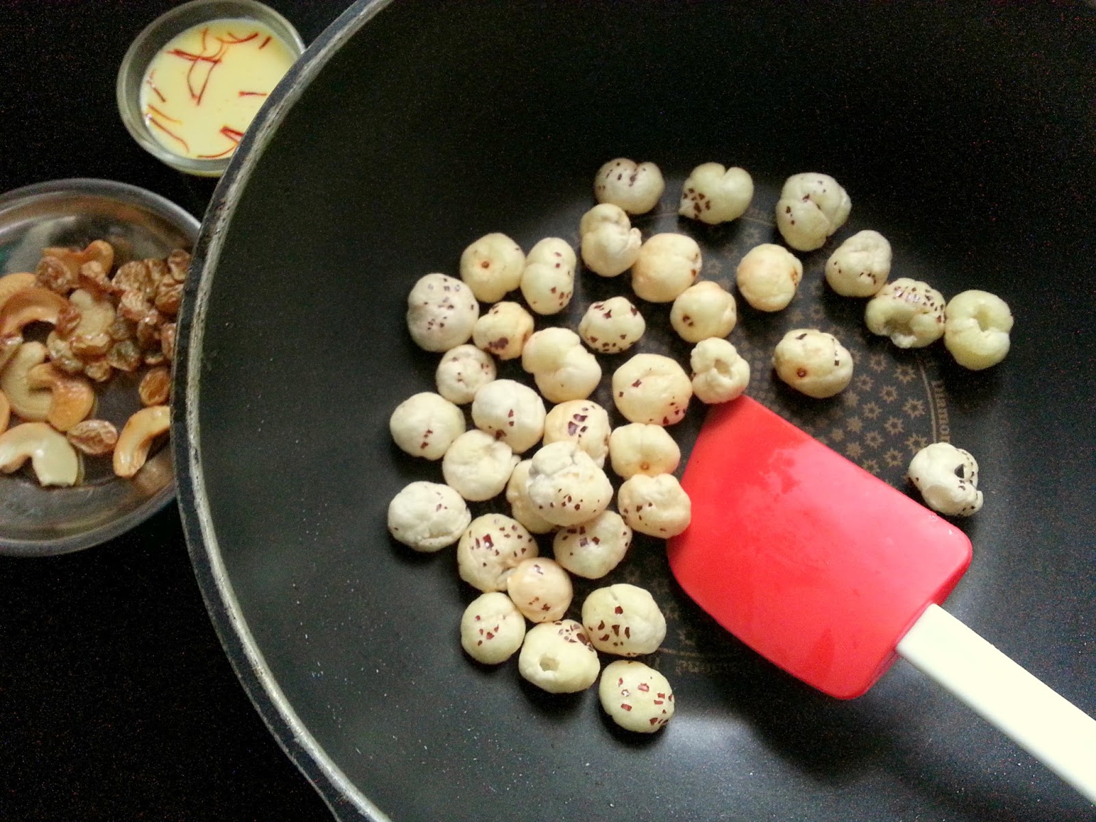 Annapurna: Makhane Ki Kheer / Fox Nuts Seeds Pudding