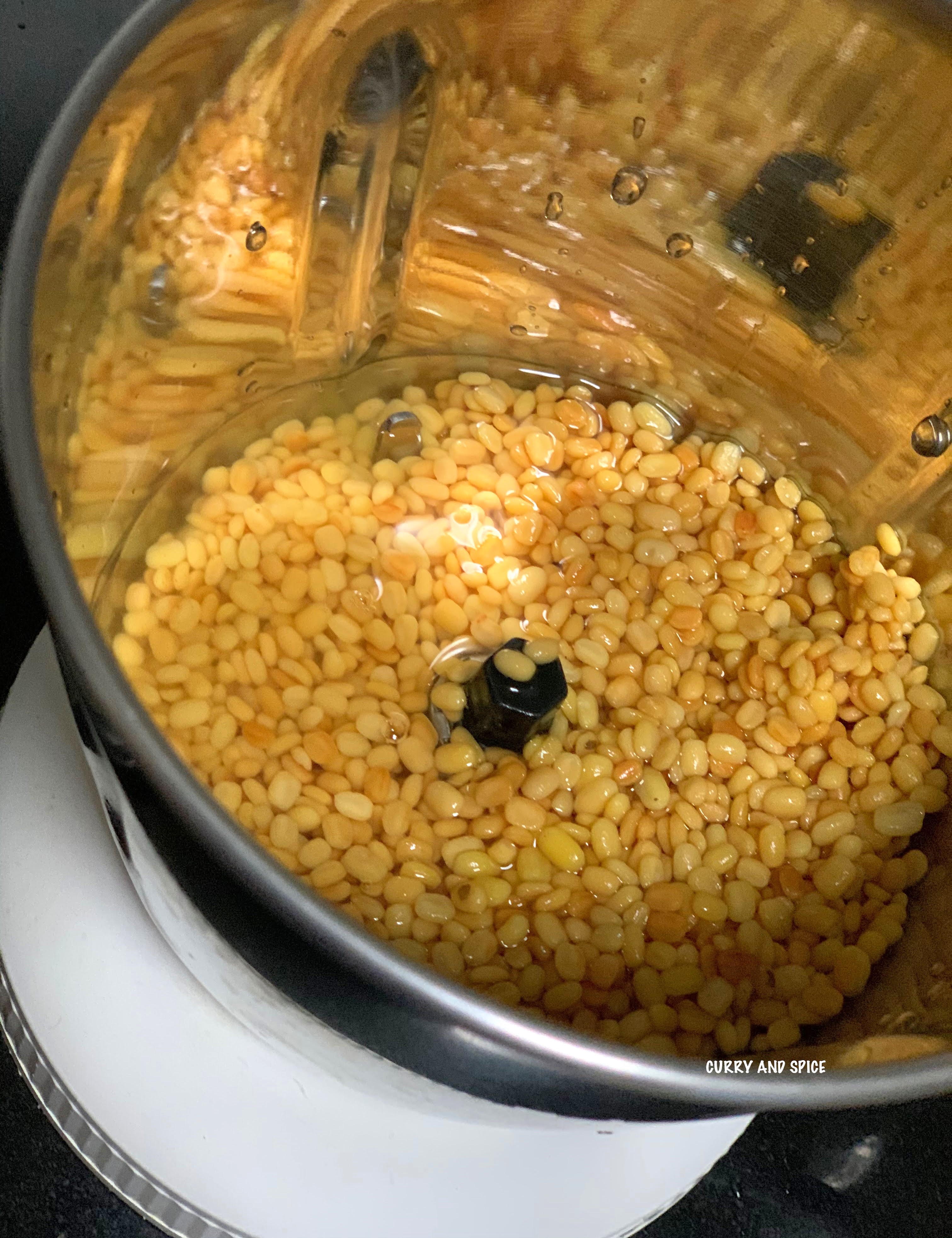 CURRY AND SPICE: RANGA ALOOR PULI PITHE