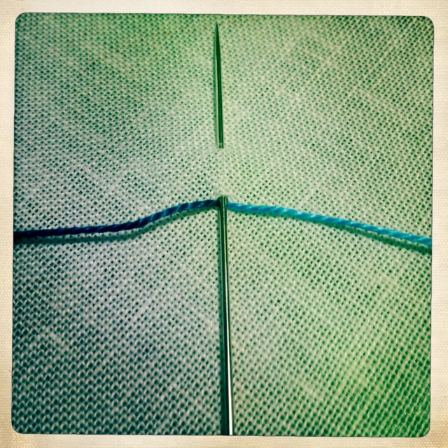 Leas lille verden: A Series of Stitches: Twisted Drizzle Stitch