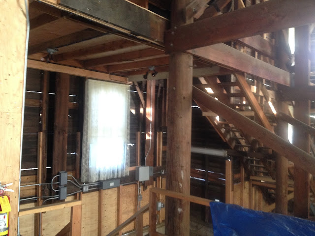 DAVE LOWE DESIGN the Blog: 25th Day of Halloween - Inside the Psycho House