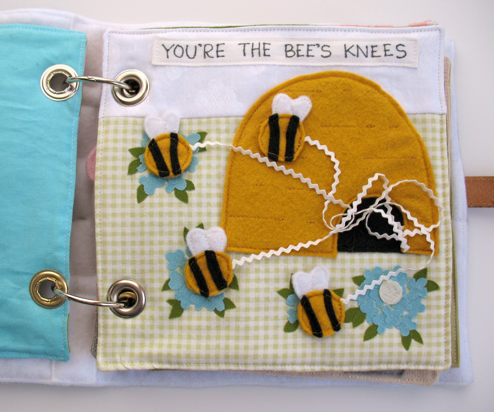 Peach Button: Quiet Book Volume 1