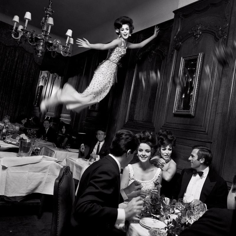 Glamorous Levitating Fashion Photography for Harper’s Bazaar, 1965 ...