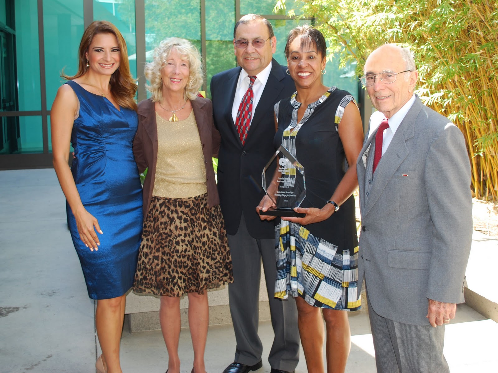 Los Angeles Child Guidance Clinic Honors L.A. Times' Sandy Banks & USC ...