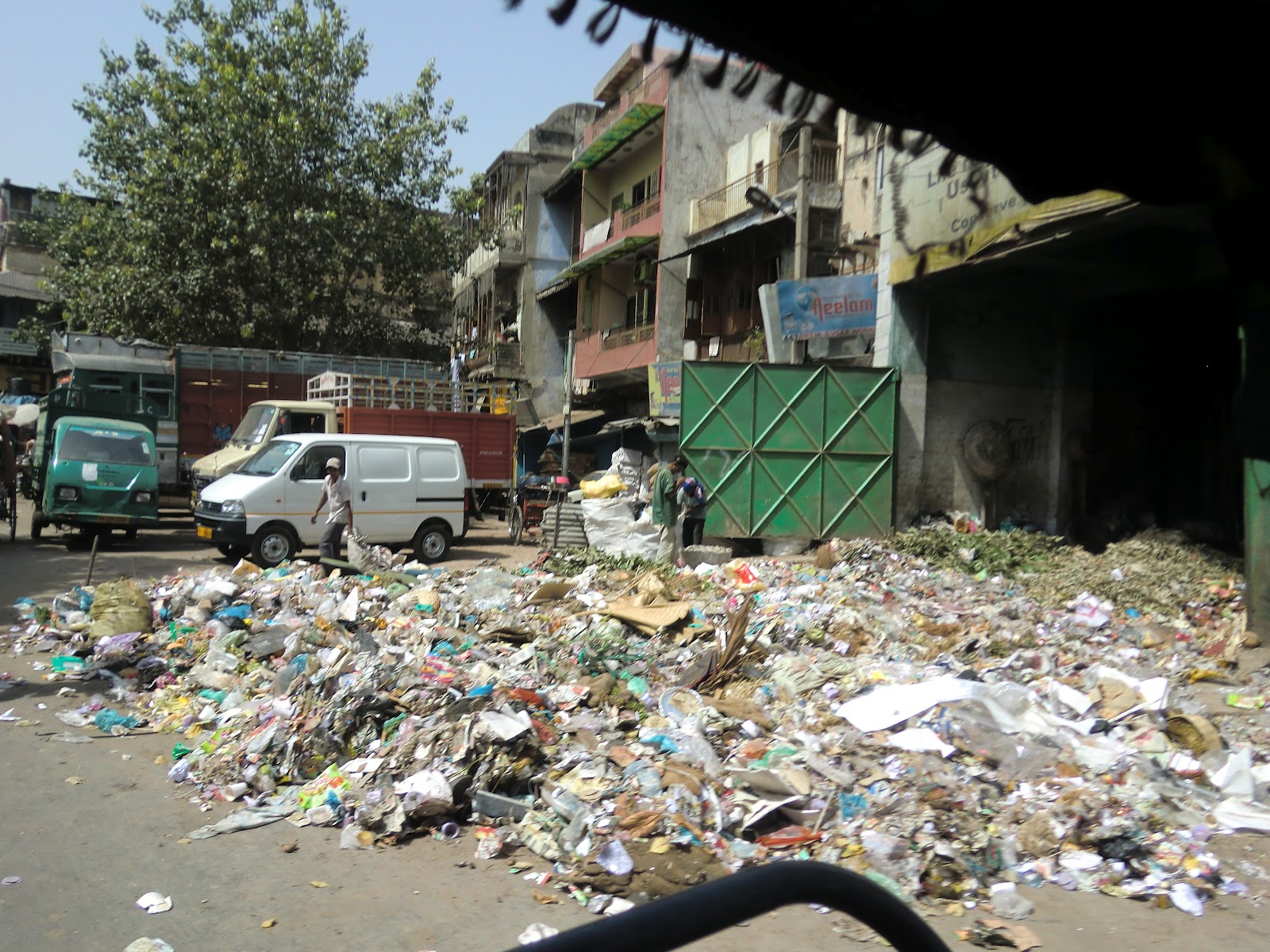 India and Sri Lanka: Garbage along the Street - India