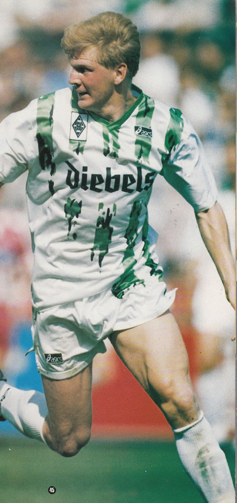 Soccer Nostalgia: Old Match Photographs-Part 18e