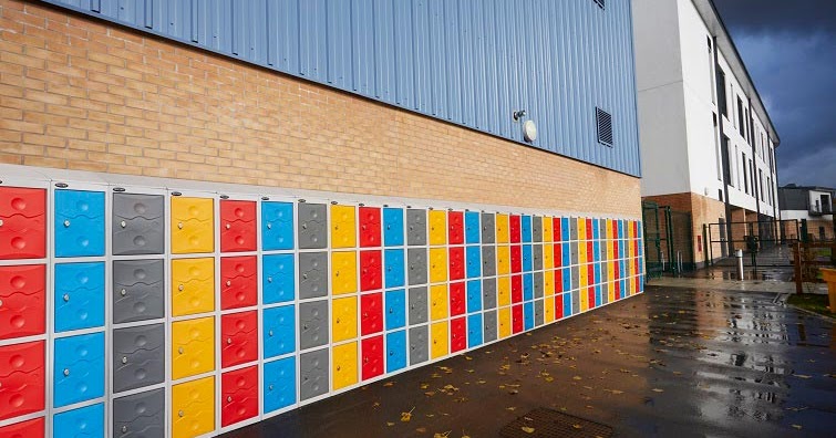 ALL ABOUT LOCKERS: Why it's not a Bad idea To Invest in Plastic Lockers?