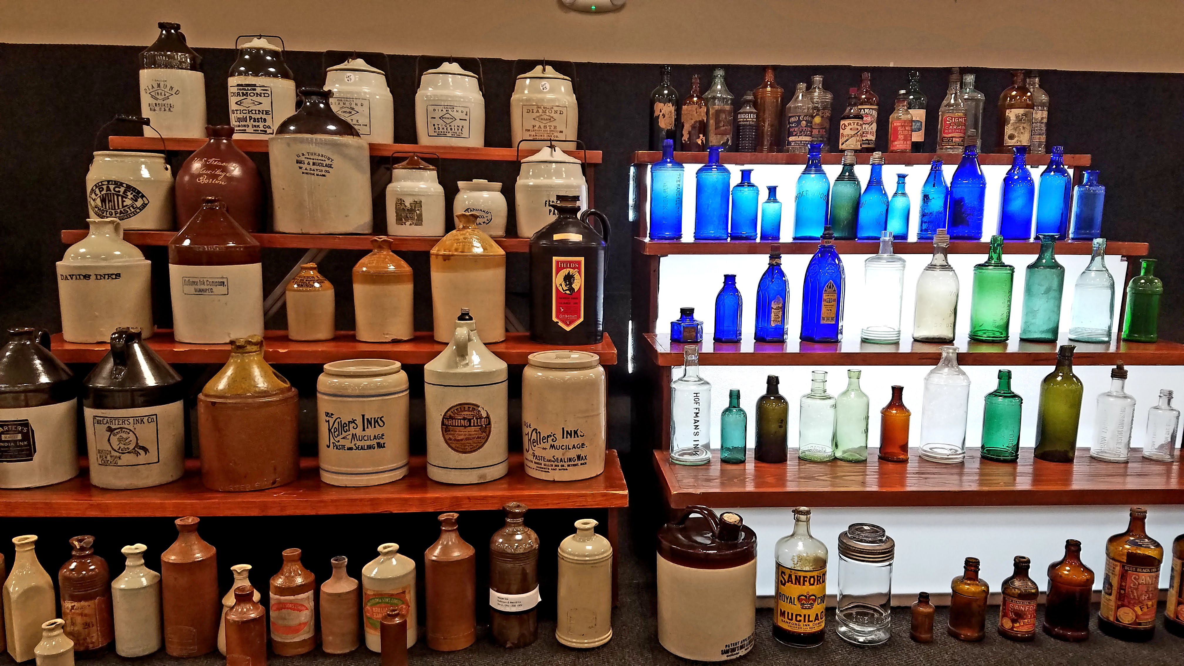 Findlay Bottle Show - Findlay Bottle Club - Ohio - Antique Bottles