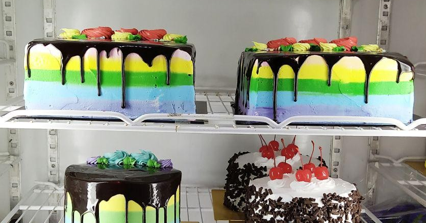 Delivery Kek Kuala Terengganu - MelcolmnHenderson