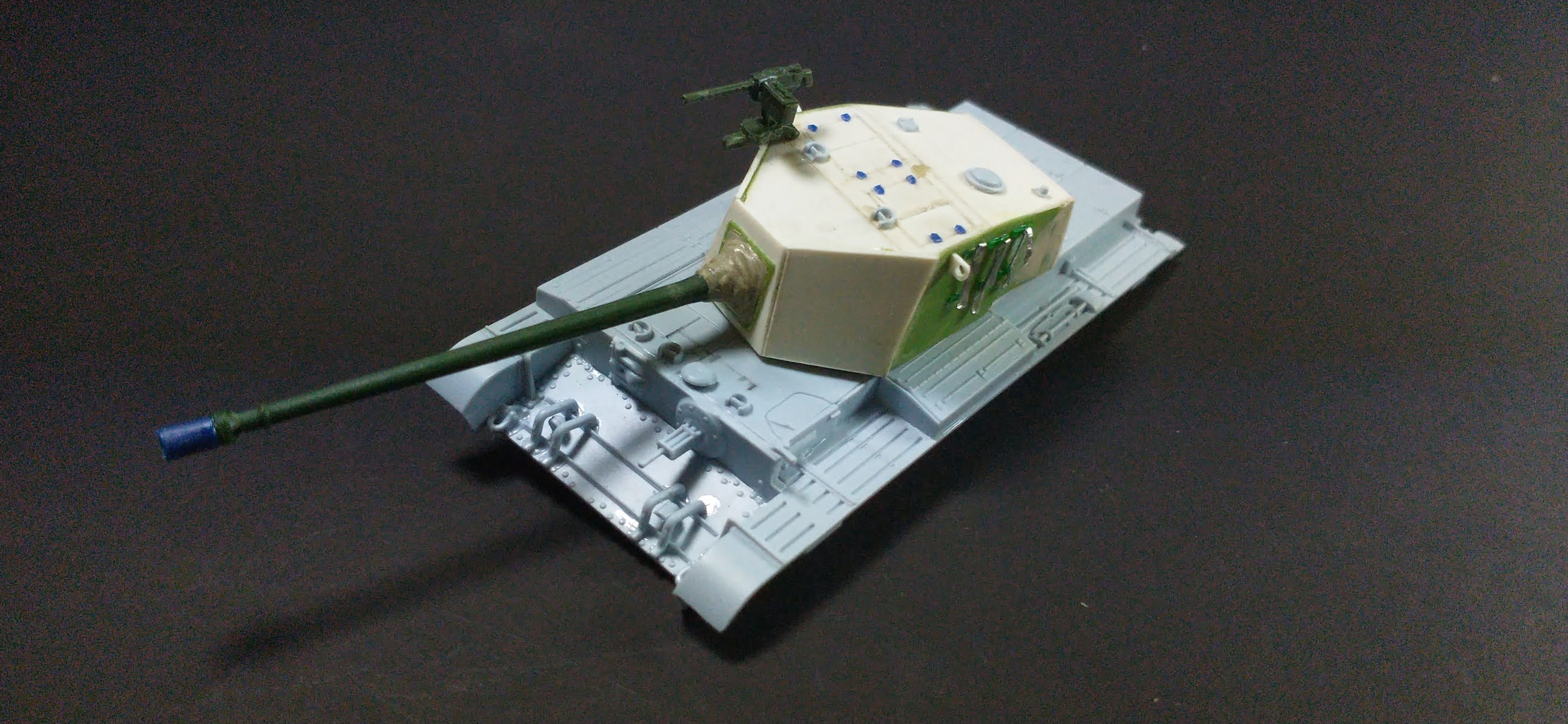 Aventuras en Escala Pequeña: Charioteer Tank, FV4101