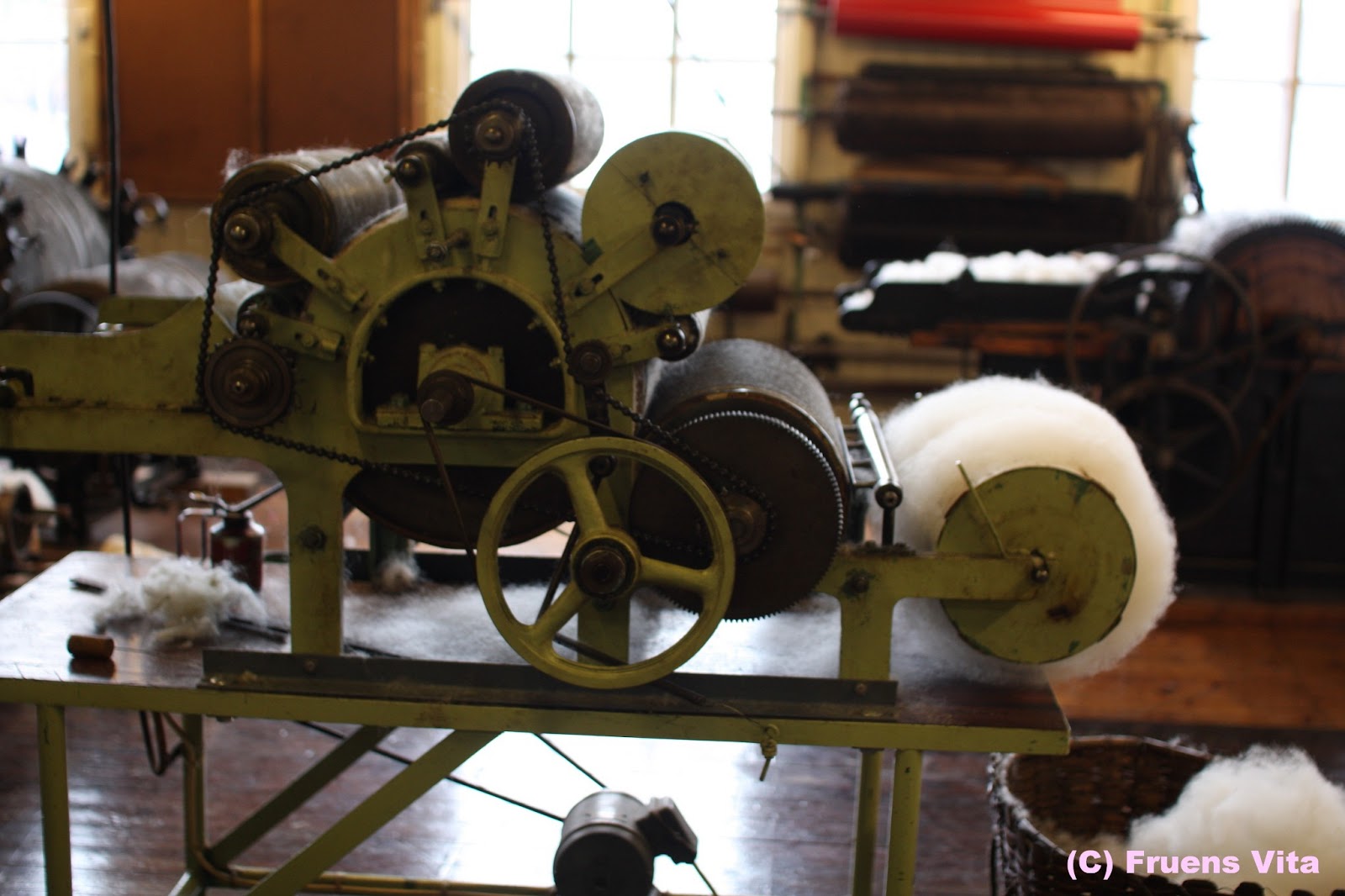 Fruens Vita: Trikotasjemuseet i Salhus