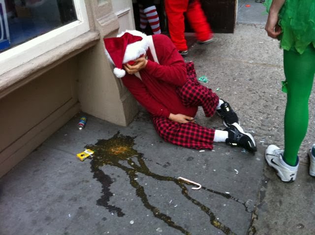 The Wrap Up Magazine: Top 5 Drunk Santa Pictures