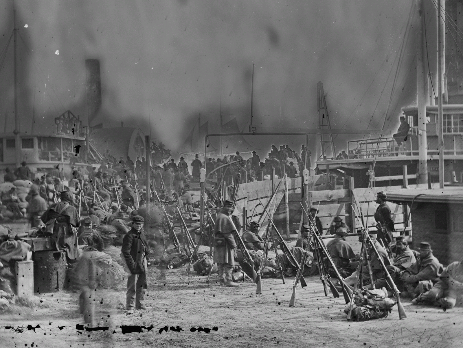 The Chubachus Library of Photographic History: Union Soldiers Waiting ...