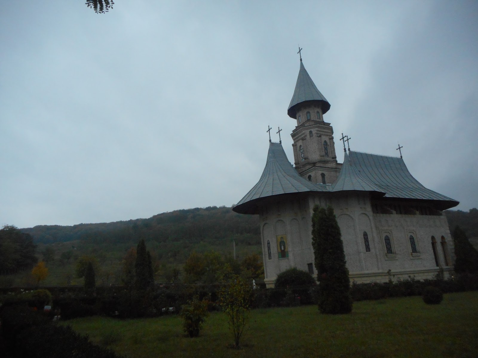 Blog Crestin Ortodox: Iasul cu dragoste!