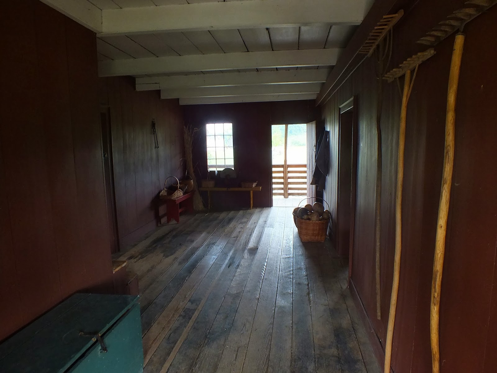 Around Roanoke, VA (A Daily Photo Blog): Inside The 1820 American Farmhouse