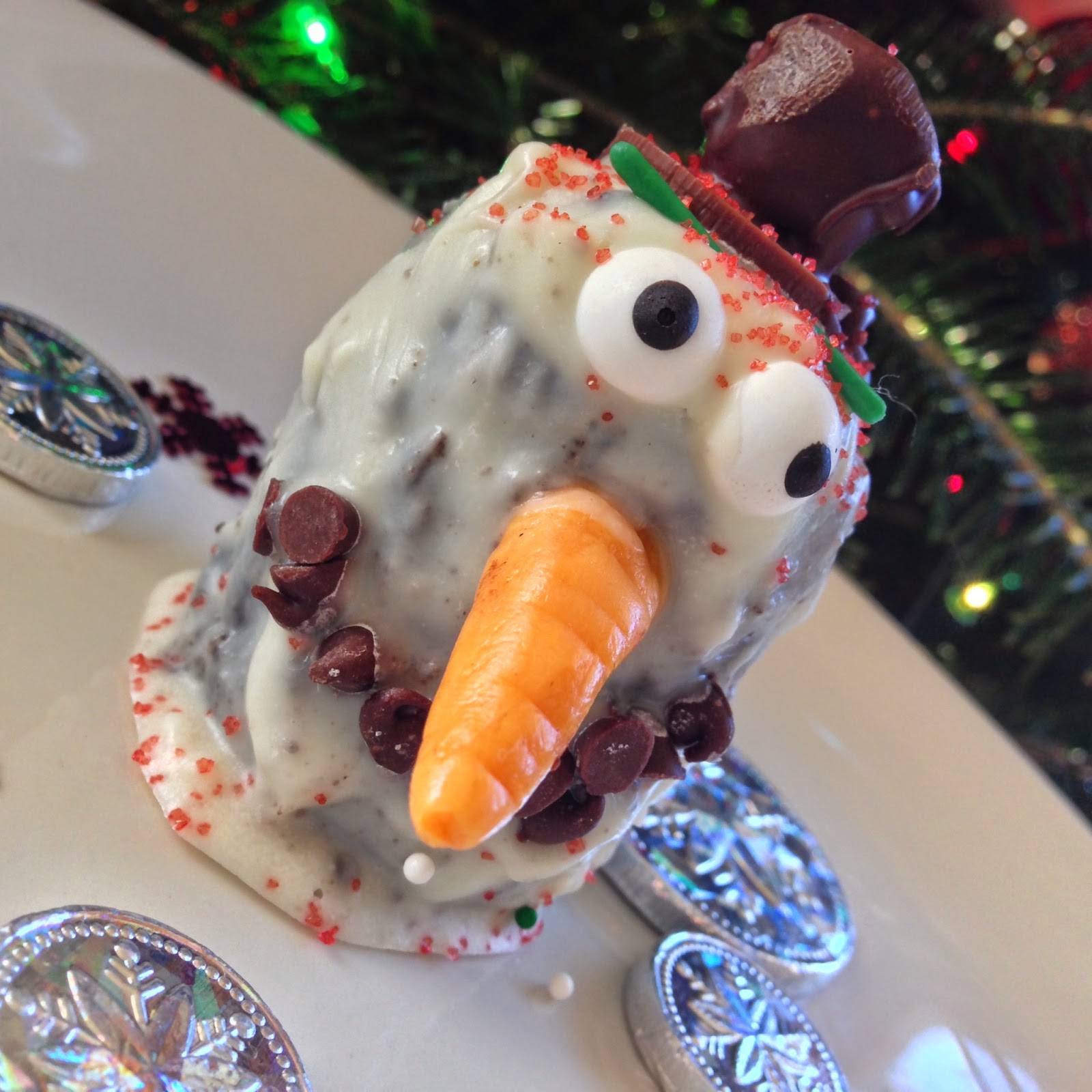 Health & Lifestyle Management : Oreo Snowmen Balls