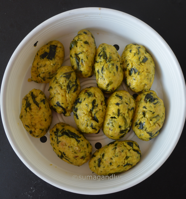 Veggie Platter: Khichdi Muthia