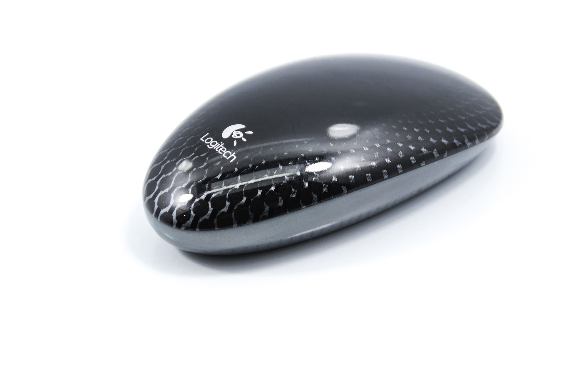 How Do You Reset A Logitech Wireless Mouse Updated 2022 how-do-you-reset-a-logitech-wireless-mouse-updated-2022