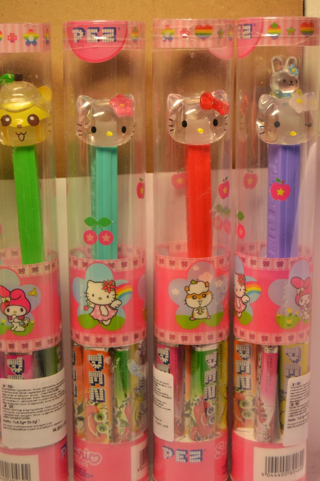 PEZ-files: Kuririn, Hello Kitty with Rabbit, Hello Kitty and Aloha ...