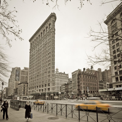 Oasis Of The Seas: Flatiron Building of New York City