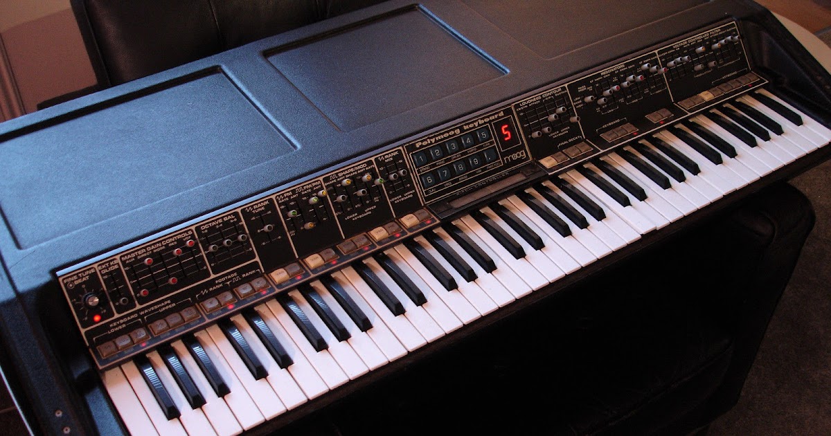 MATRIXSYNTH: Moog Polymoog Synthesiser / Keyboard 203A Analogue Synth ...