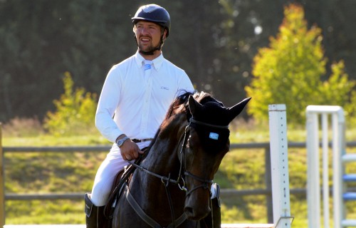 Jessica Pira: Hoppträning för Pontus westergren på onsdag at Runsten!!