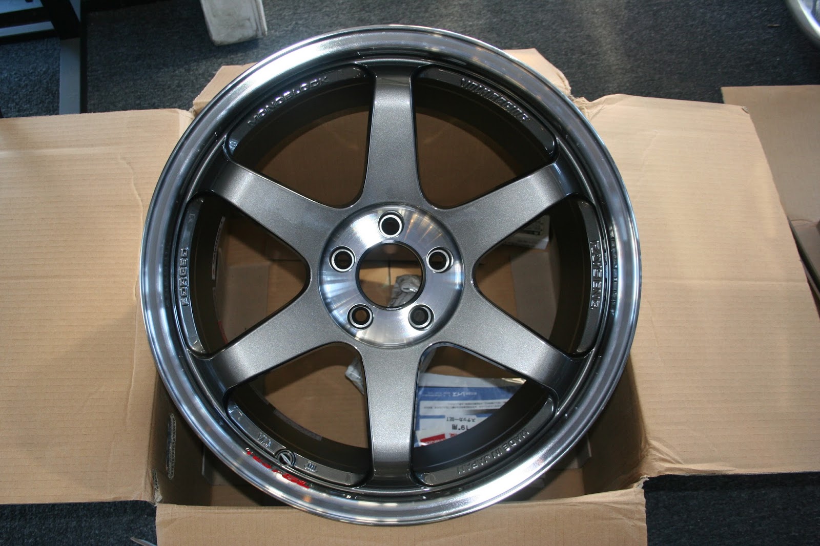 JDMphasis: How a Volk Racing TE37 is Made. In short, BUY REAL.