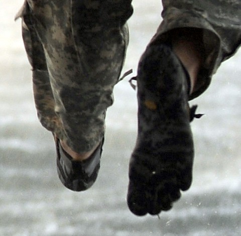What are those on your feet???: US Army vs Toe Shoes