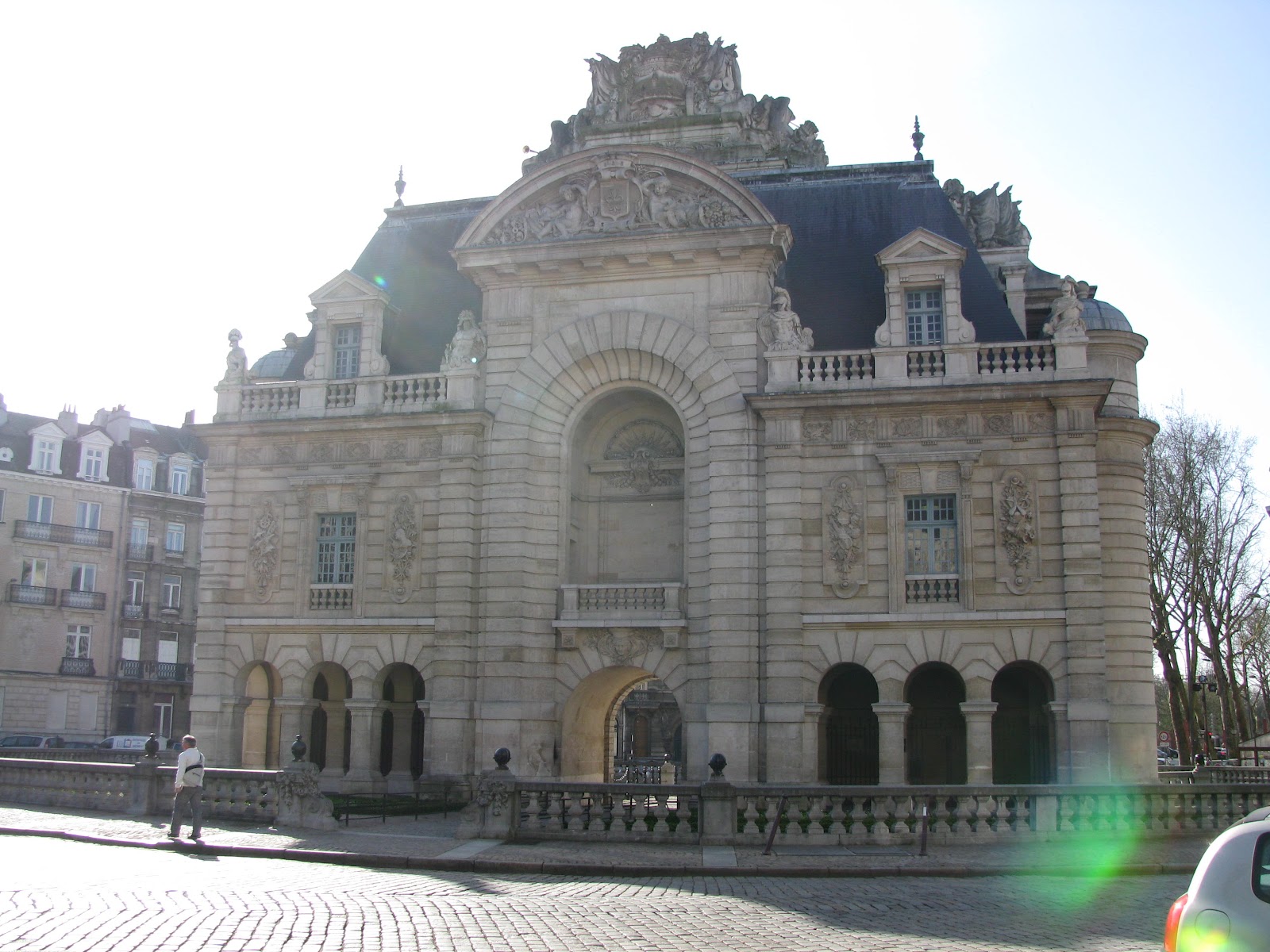 MARIE-JEANNE TRAVELING IN LILLE, FRANCE: PORTE DE PARIS