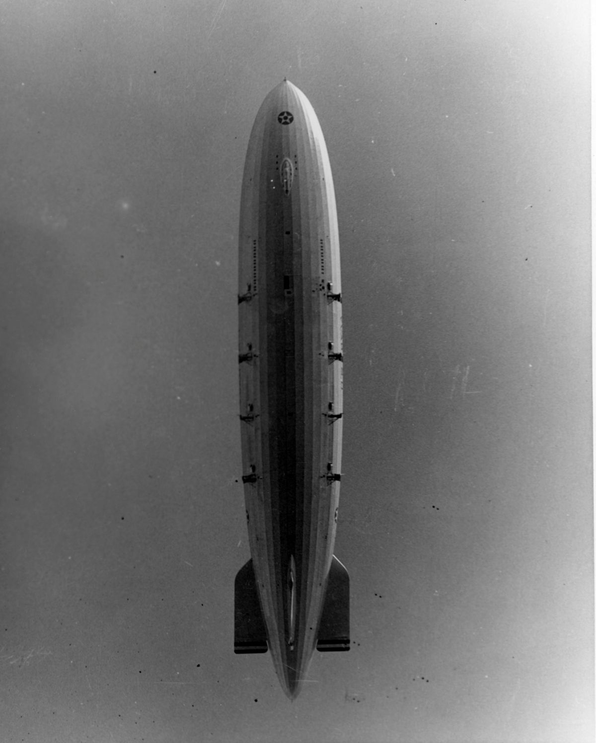 12 Amazing Vintage Photographs of USS Macon, the Navy’s Last Flying ...