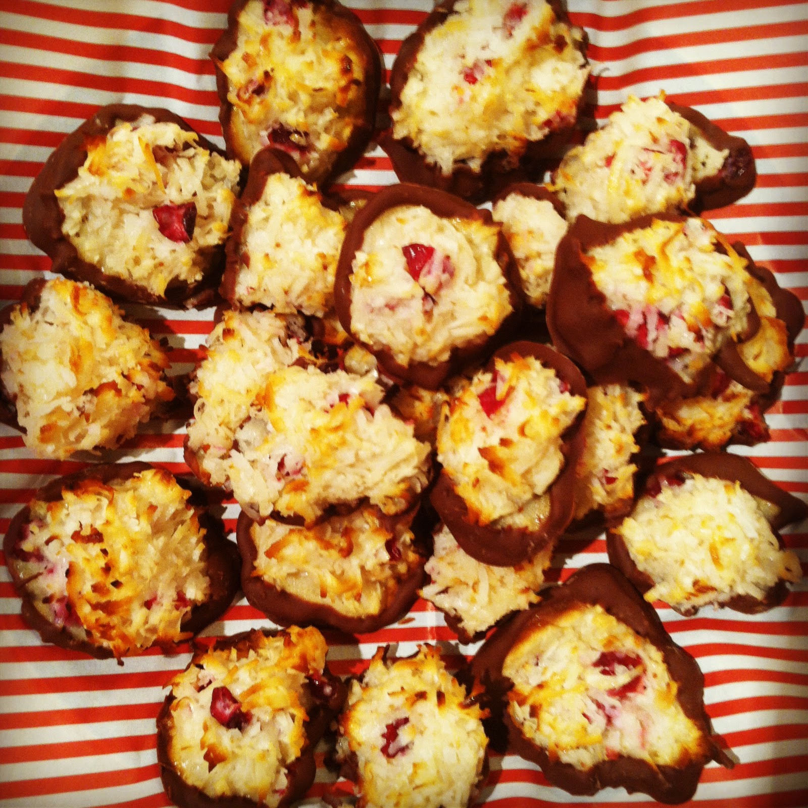 The Kitchen Holiday: Cranberry Coconut Macaroons