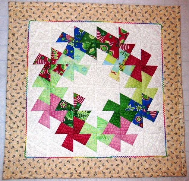 Mistress of Quilts: Li'l Twister Christmas Wreath Workshop
