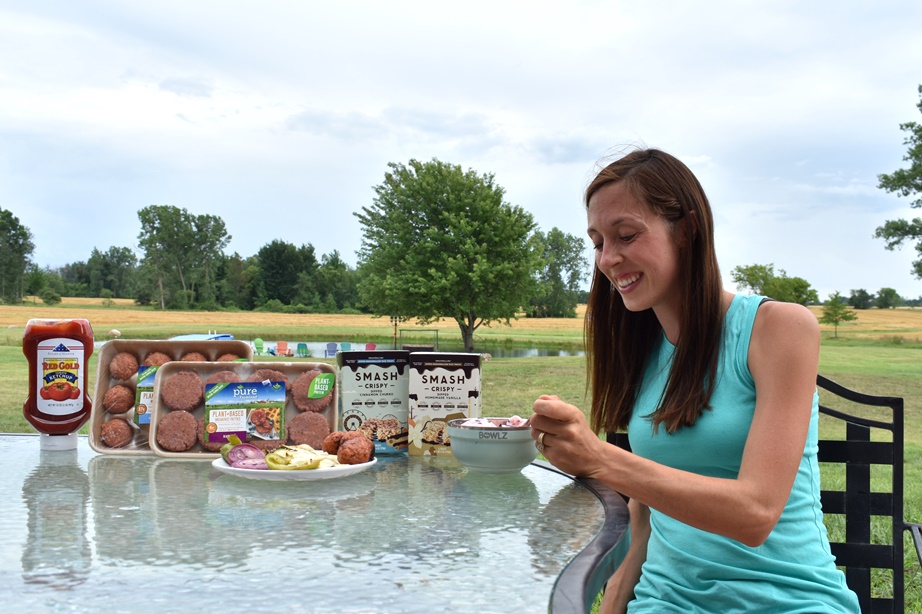 The Best Summer Foods to Eat Outdoors | The Nutritionist Reviews