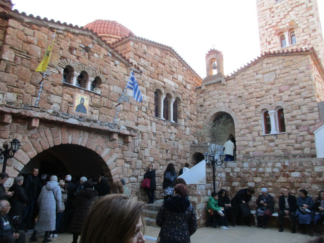 ΓΙΑΝΝΗΣ Δ.ΛΥΡΑΣ: Ο ΑΓΙΟΣ ΕΦΡΑΙΜ ΣΤΗ ΝΕΑ ΜΑΚΡΗ