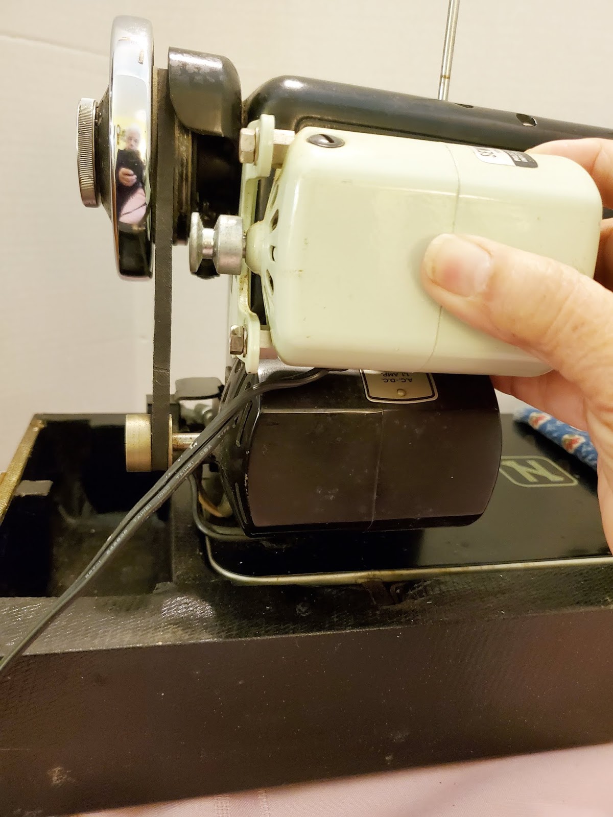 DragonPoodle Studio: Necchi BU Nova and tensioner troubleshooting