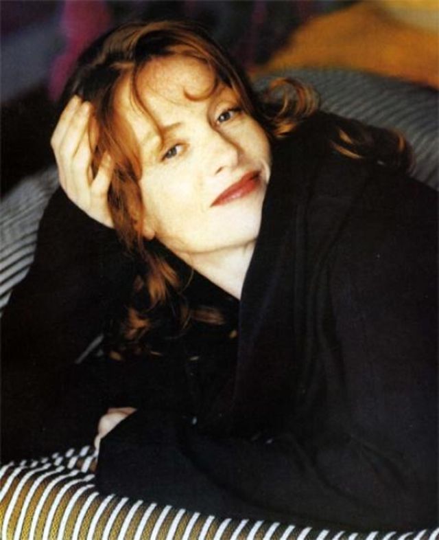 32 Beautiful Photos Of Young Isabelle Huppert In The 1970s And Early 1980s ~ Vintage Everyday