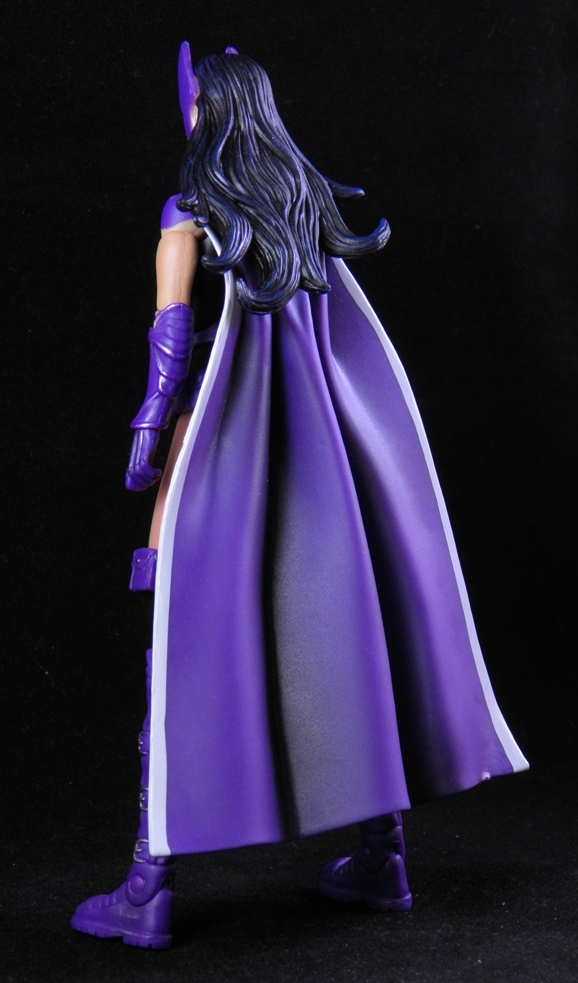 She's Fantastic: DC Universe Signature Series HUNTRESS!