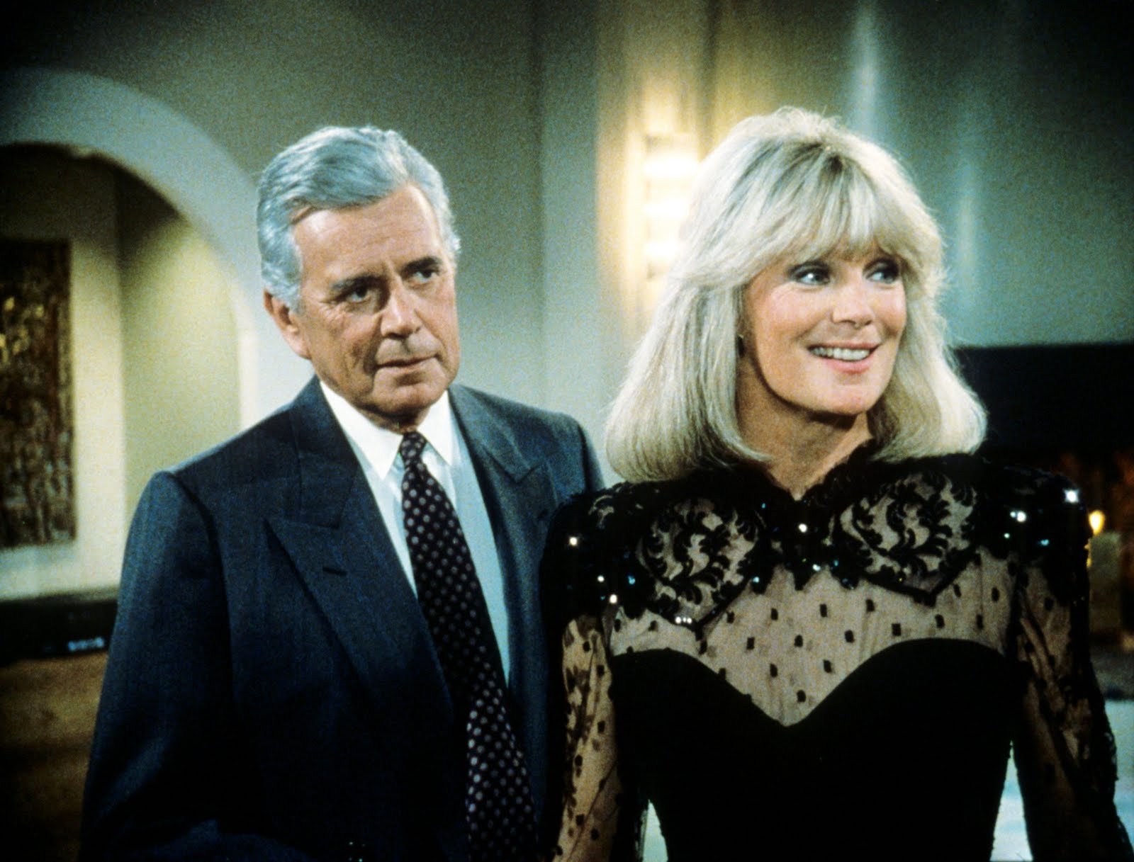 LBColby's DYNASTY Blog: DYNASTY Articles: Dying Soaps (1989)