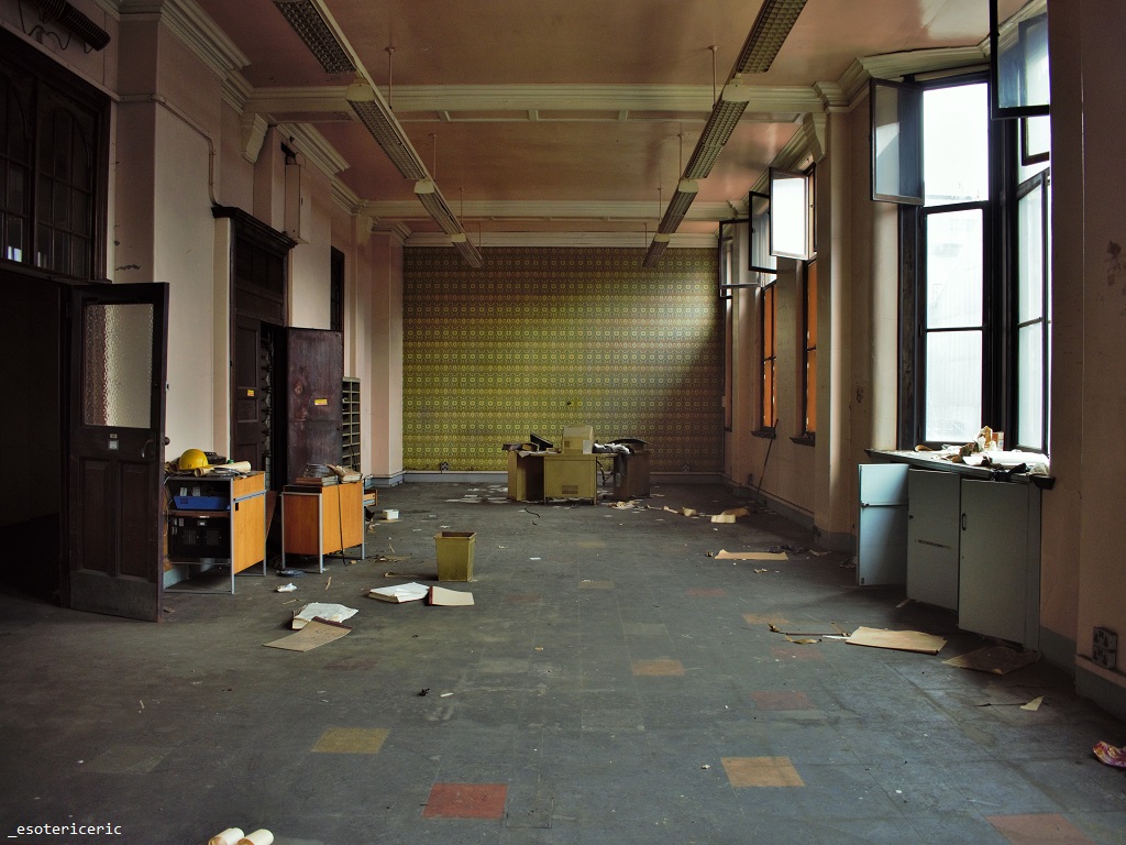 Esoteric Eric: In Accordance with Ordinance : Vickers Building ...